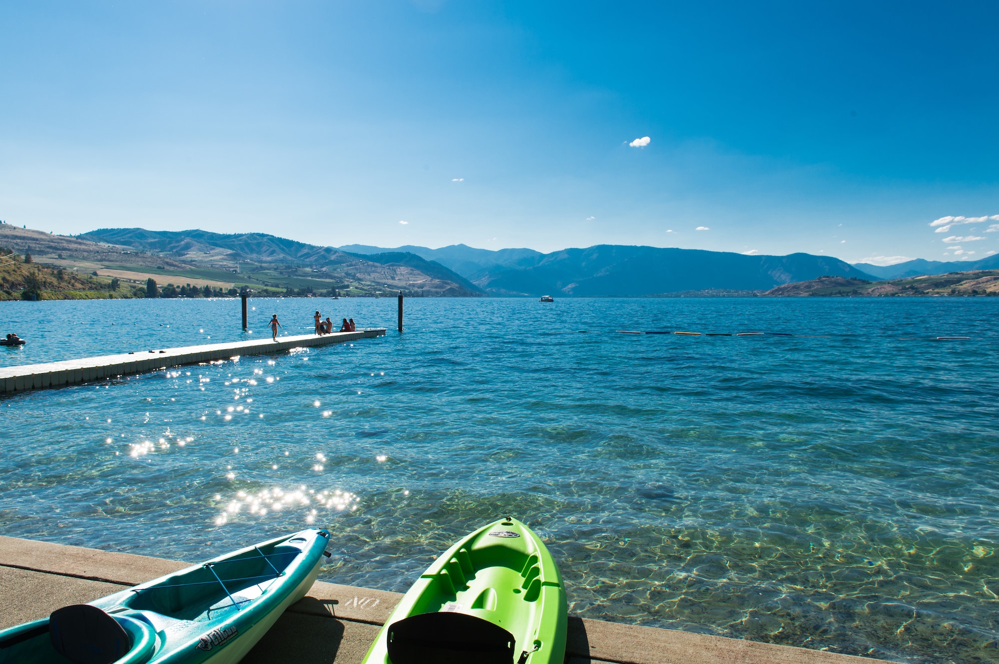 Welcome to Lake Chelan, Washington – Lake Chelan Chamber of Commerce