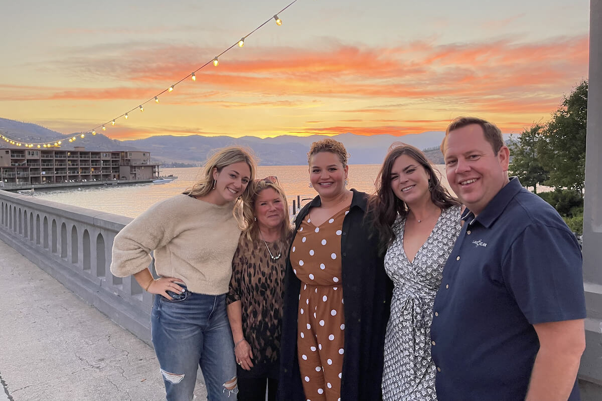 The Most Iconic Photo Ops in Lake Chelan - Lake Chelan Chamber of Commerce